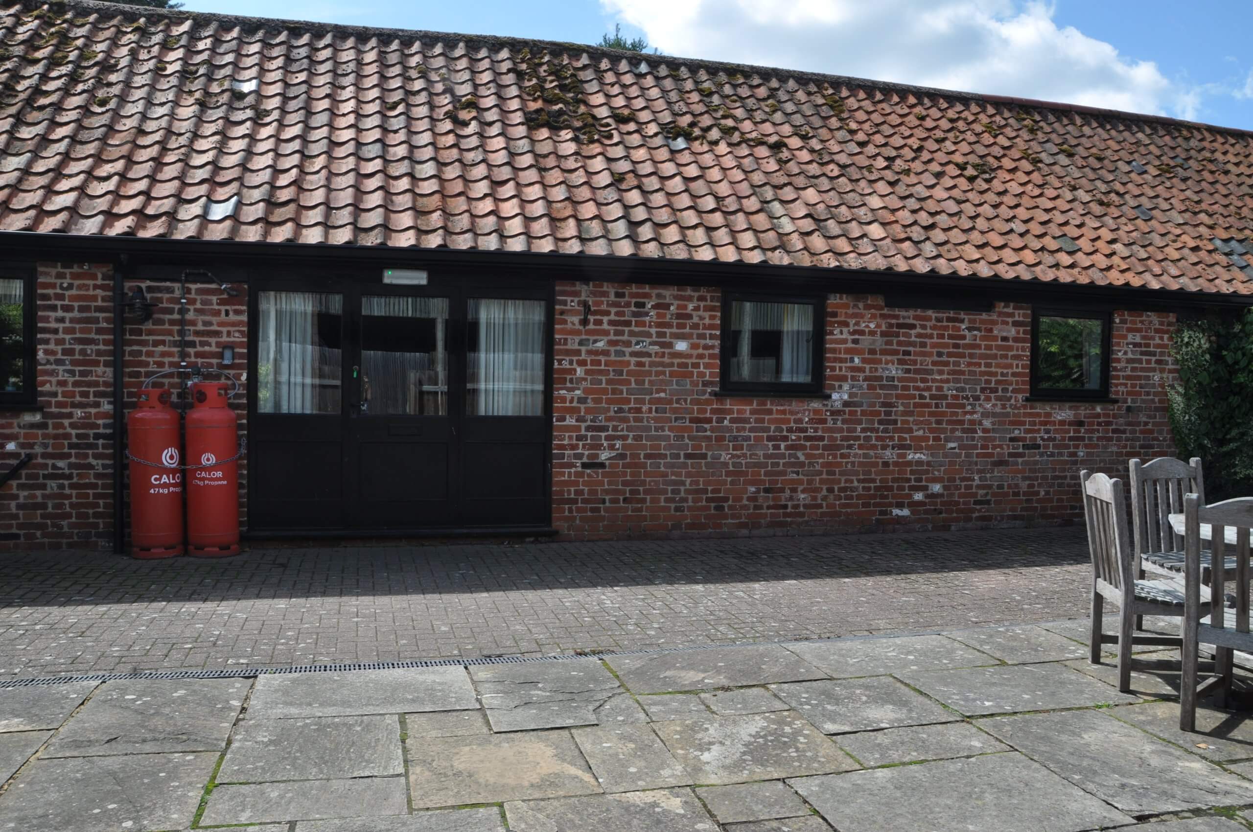 Lambings - 3 bedroom converted barn in Iken, Suffolk
